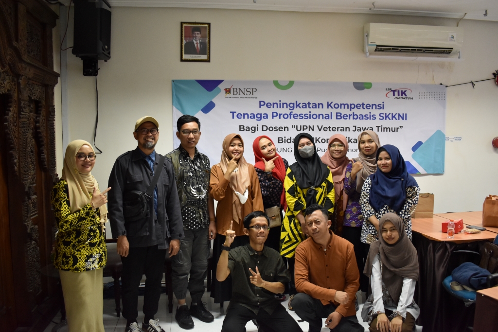 Pengembangan Staff Pengajar & Laboran dalam Bentuk Sertifikasi ...